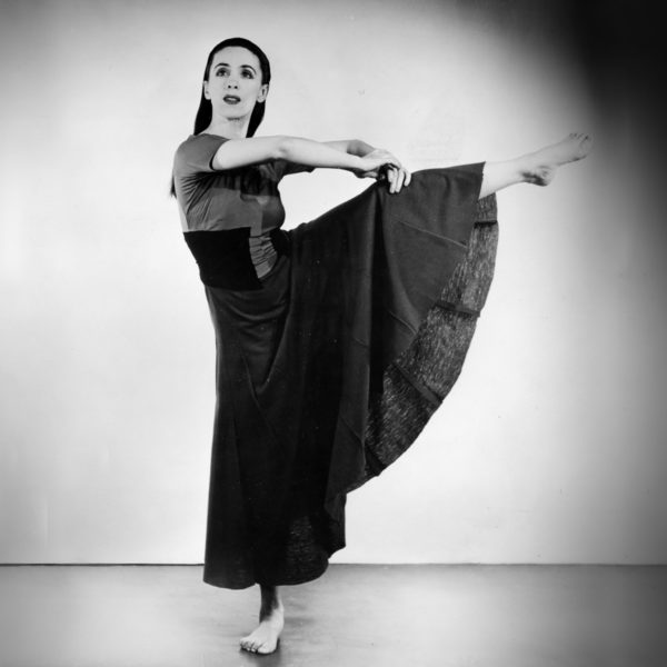 19 Poses – Martha Graham Dance Company