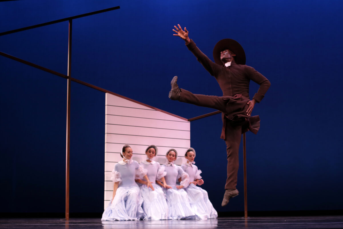 Lloyd Knight – Martha Graham Dance Company