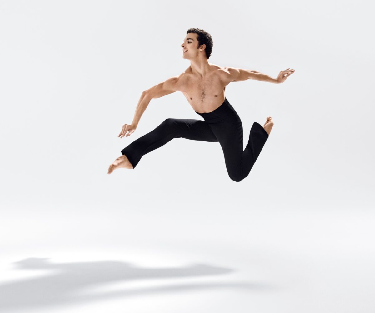 Audition for Martha Graham Dance Company - Martha Graham Dance Company
